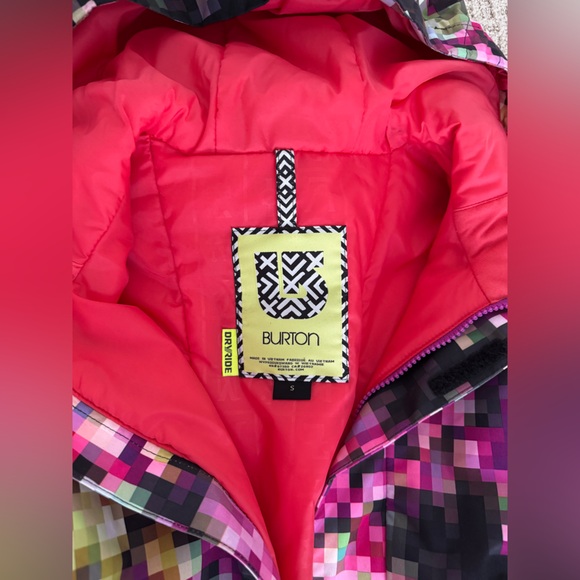 Burton | Jackets & Coats | Burton Womans Ski And Snowboard Pixelated ...
